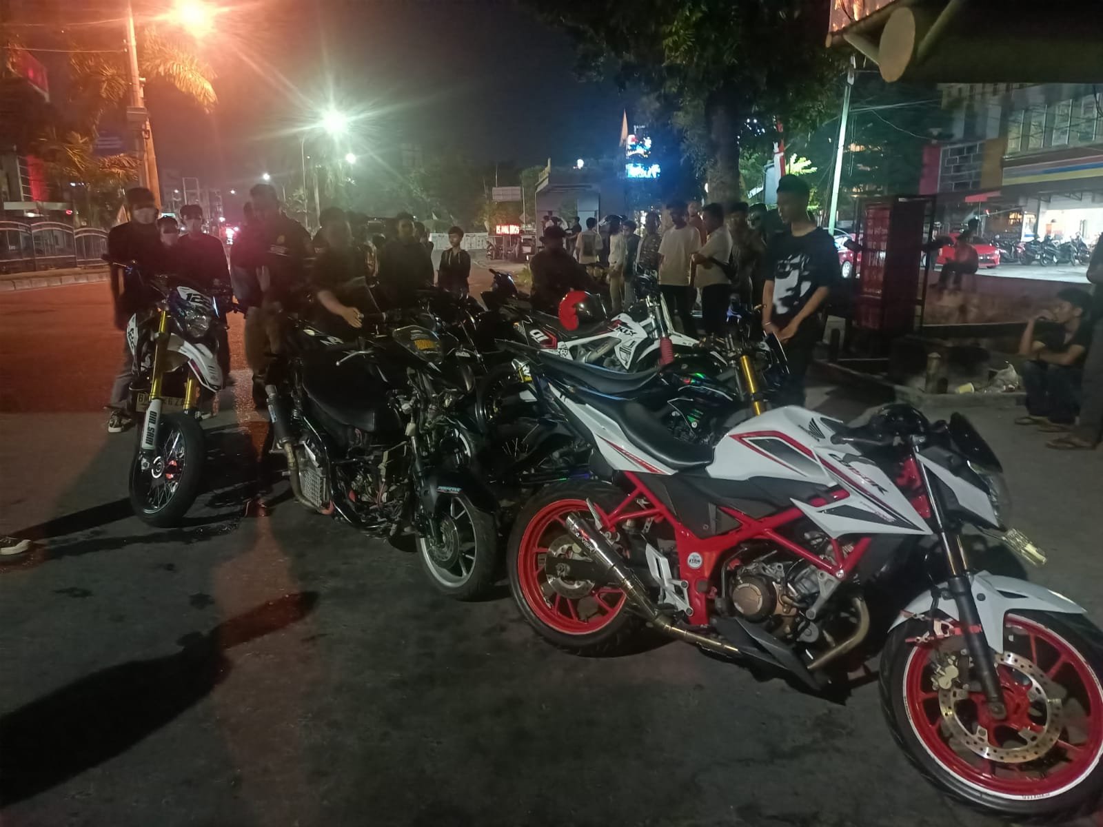 Gelar Blue Light Patrol, Polresta Pekanbaru Berhasil Amankan 36 Sepeda Motor Pelaku Balap Liar ...